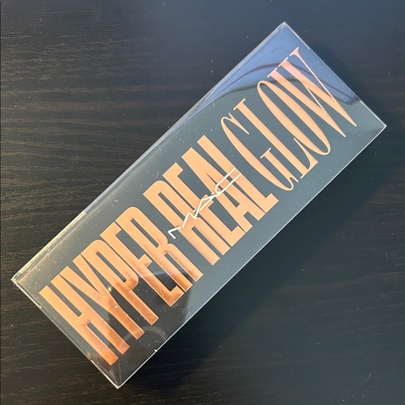 MAC Cosmetics | Makeup | Mac Cosmetics Hyper Real Glow Palette | Poshmark